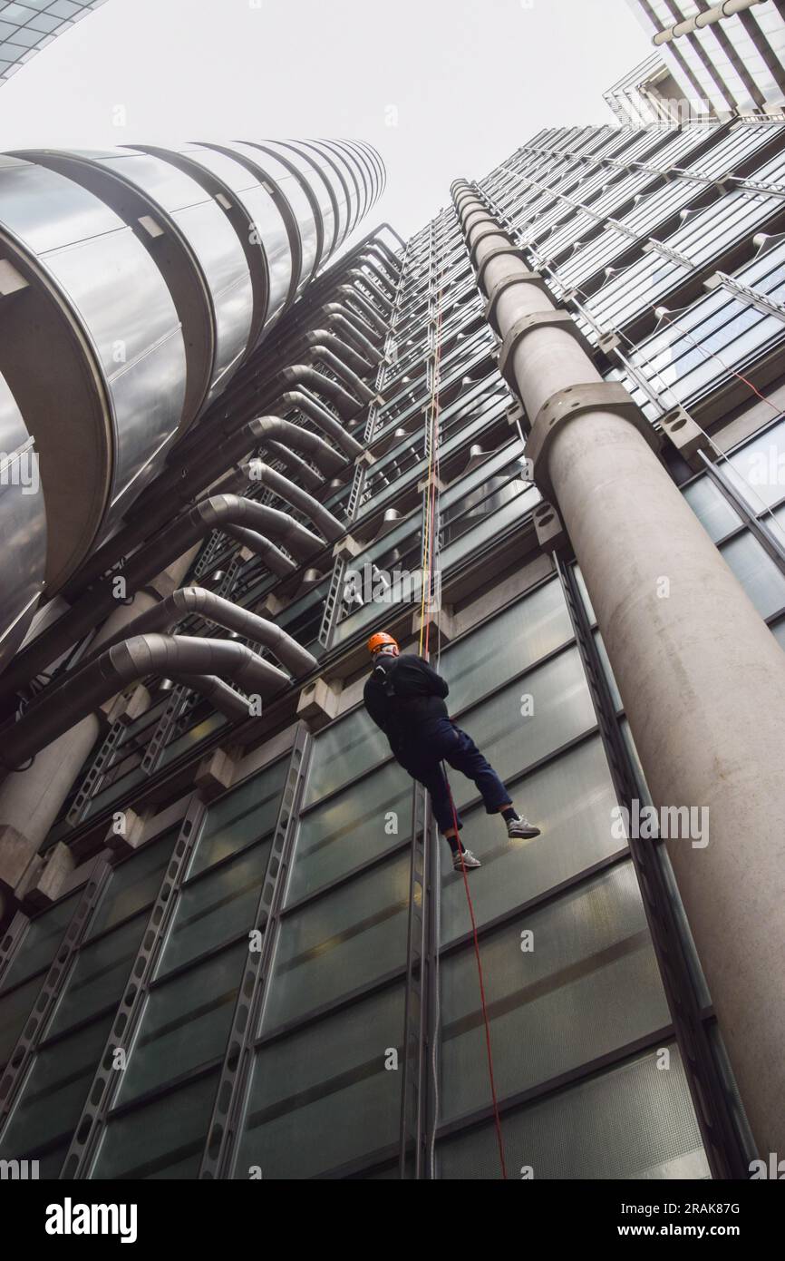 London, England, UK. 4th July, 2023. A participant abseils down the ...