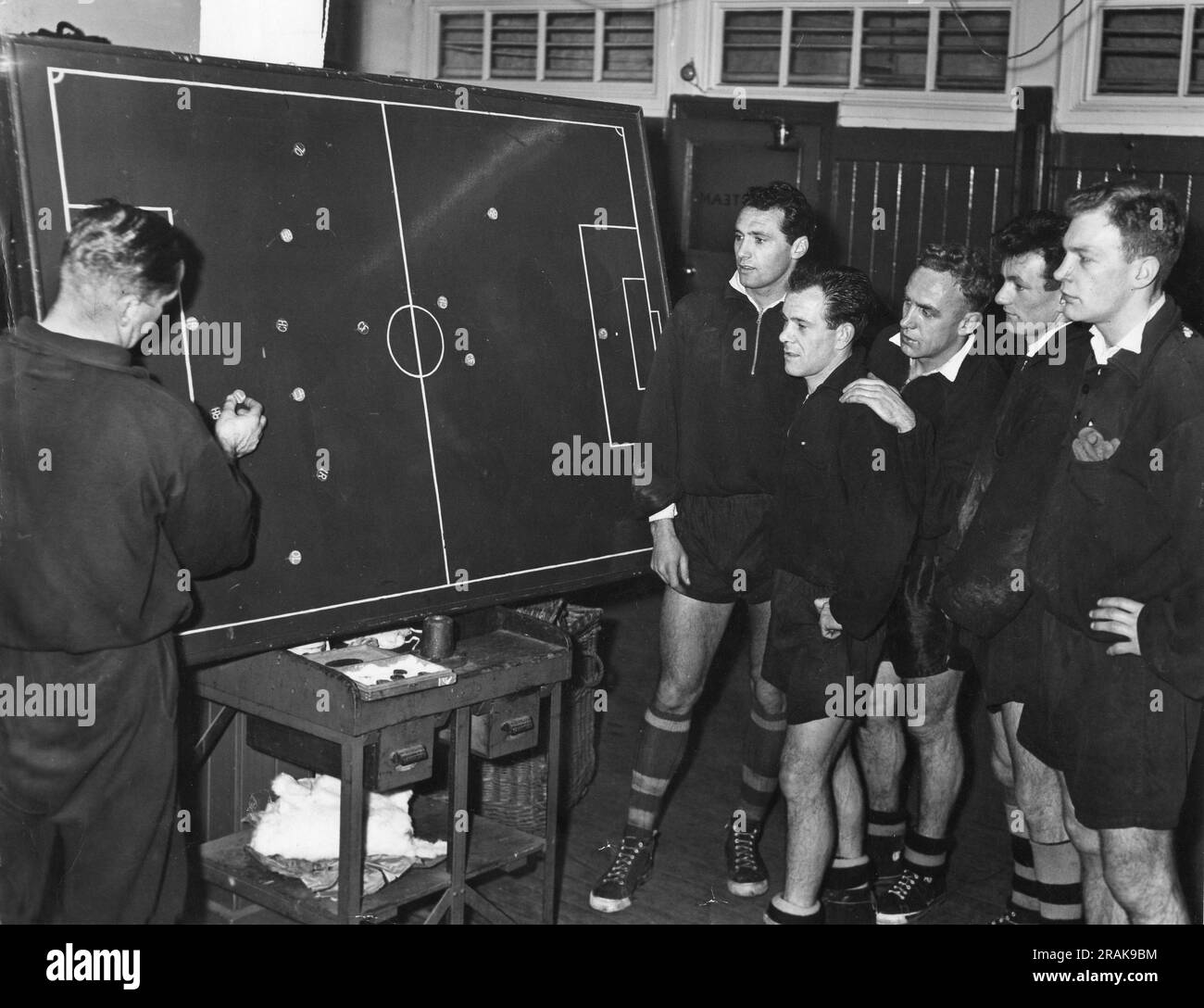 Wolverhampton Wanderers footballers tactical coaching LtoR Eddie Stuart ...