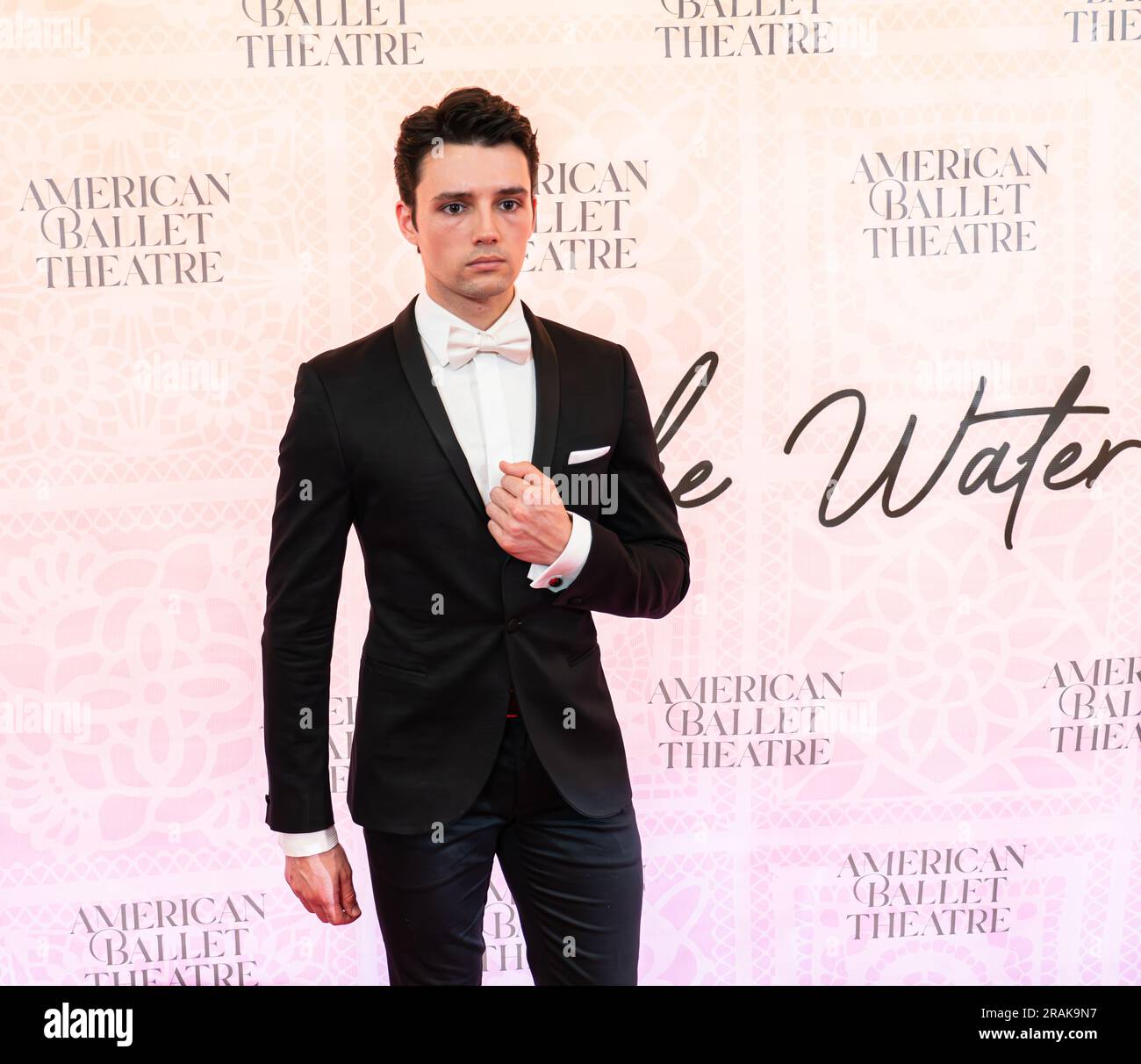 American legend premiere hi-res stock photography and images - Alamy