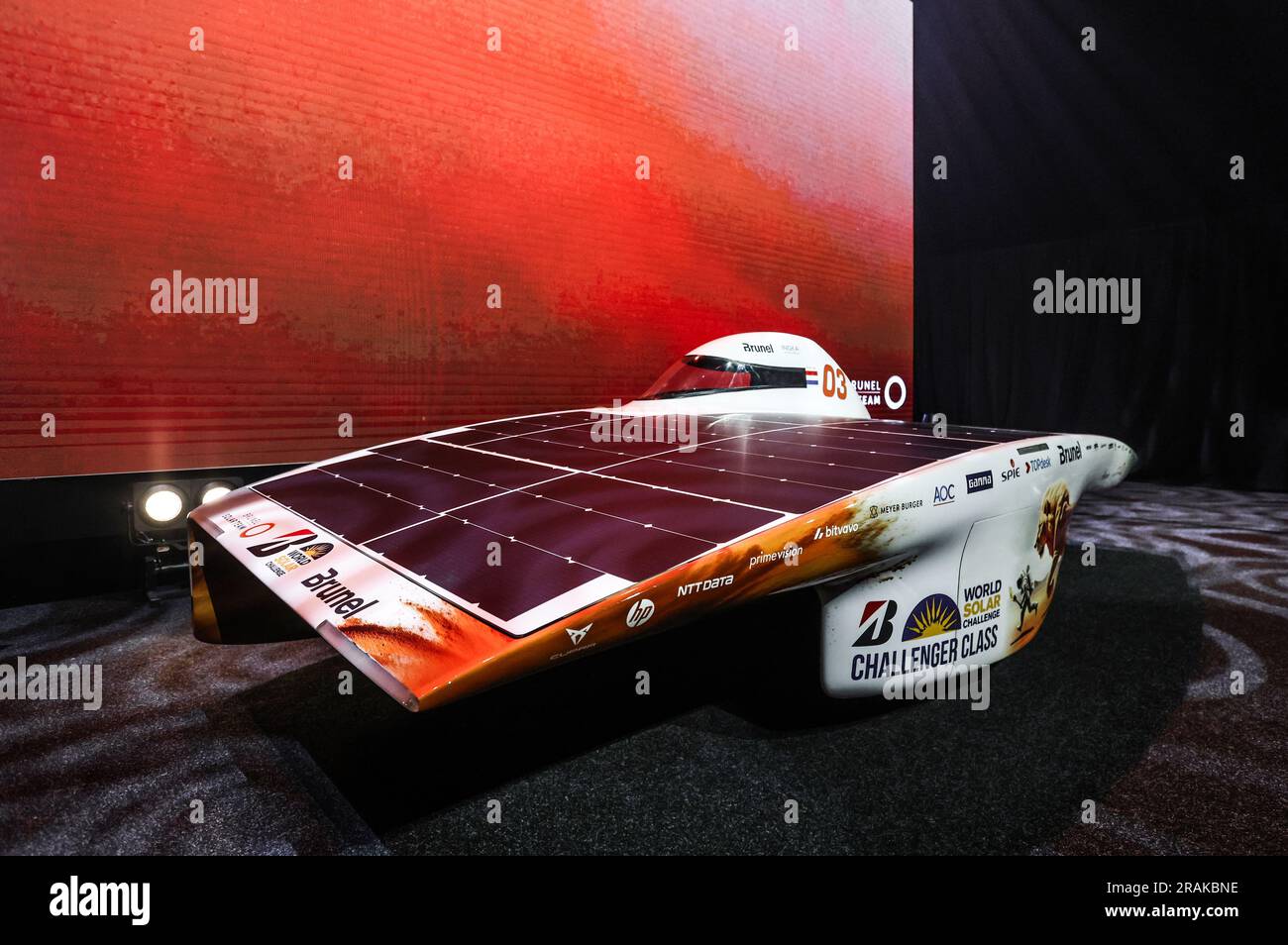 AMSTERDAM - The Nuna 12 of the Brunel Solar Team. TU Delft students are ...