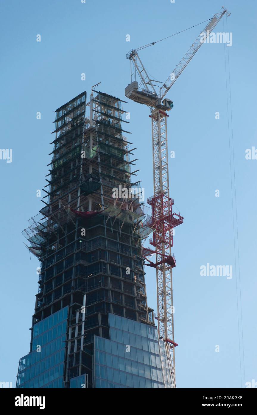 The Shard under the final stages of construction Stock Photo - Alamy