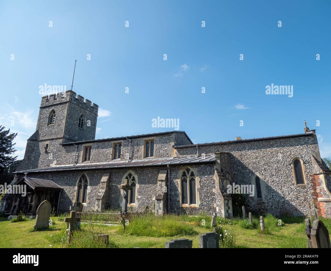 St giles church parish hi-res stock photography and images - Alamy