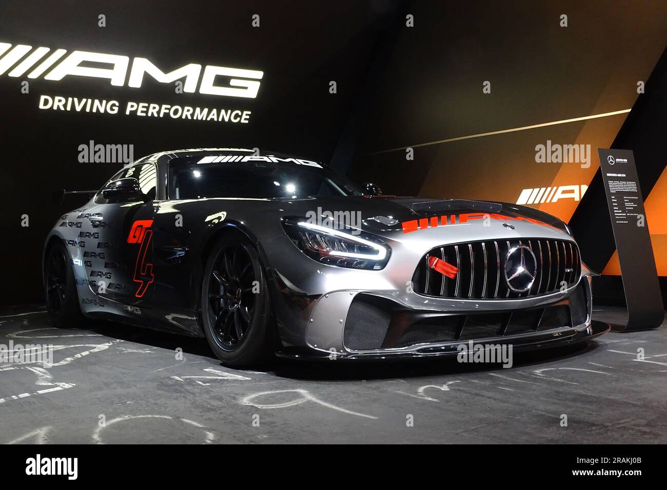 Mercedes amg gt4 hi-res stock photography and images - Alamy