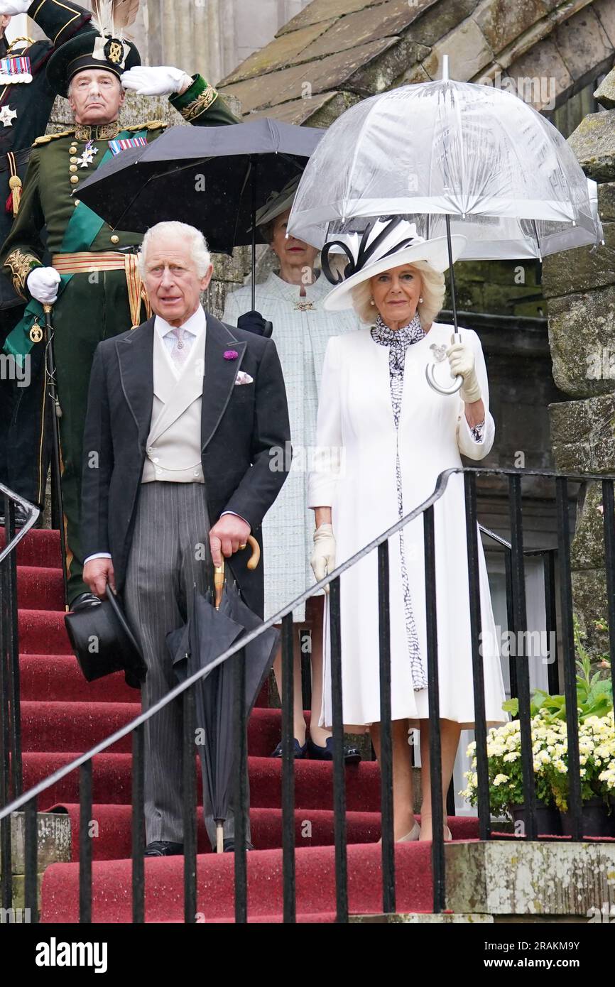 King queen host holyrood garden hi-res stock photography and images - Alamy