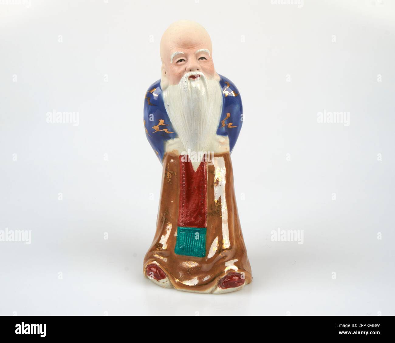 Chinese porcelain figure hi-res stock photography and images - Alamy