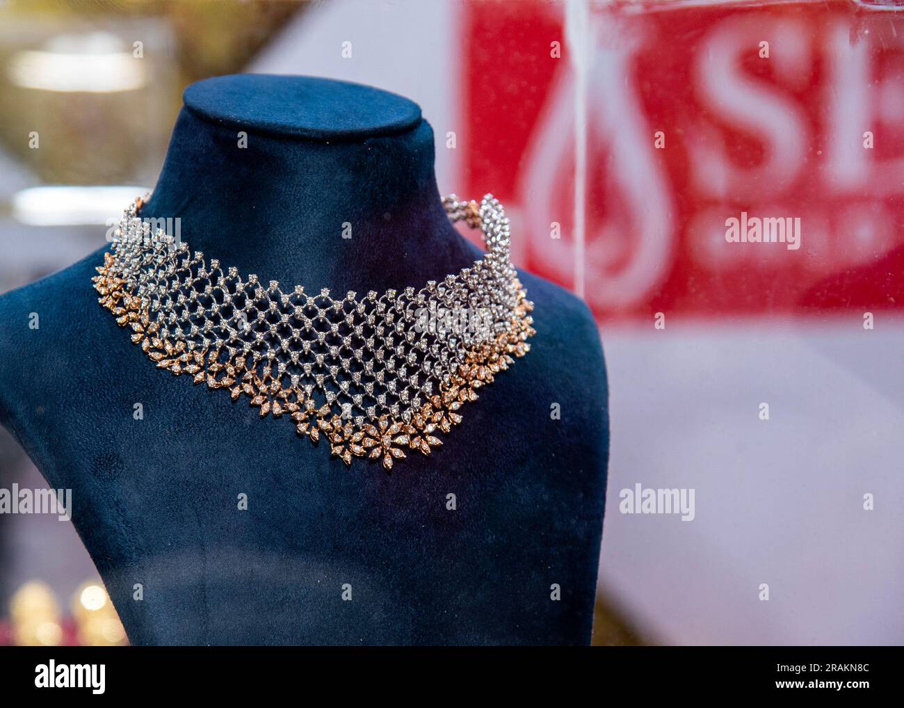 Senco gold diamond hi-res stock photography and images - Alamy
