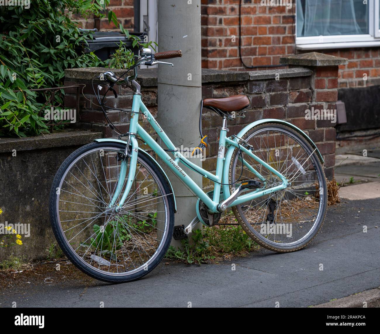 Bike locking mechanism hi-res stock photography and images - Alamy