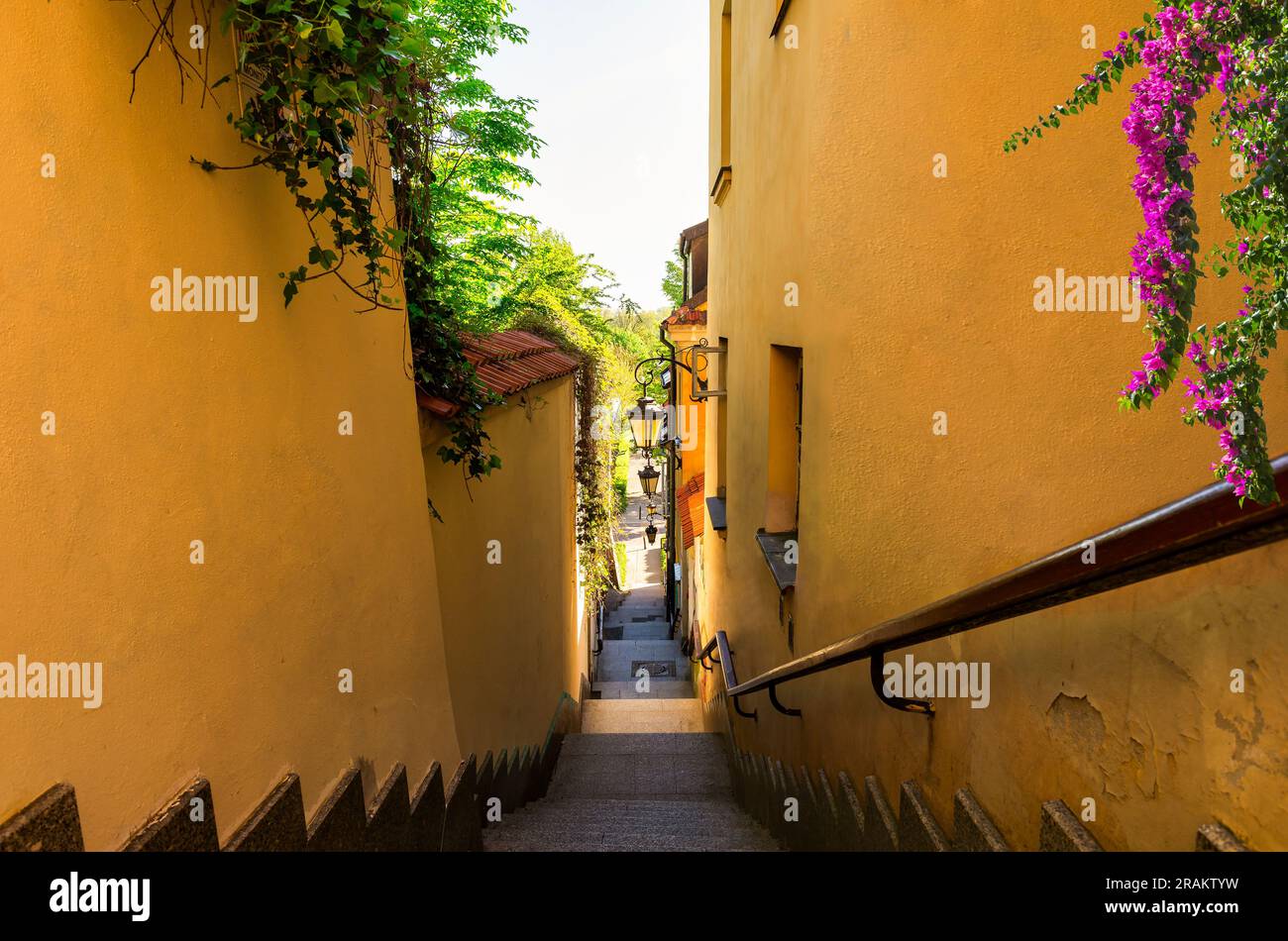 Warszawa poland narrow city street hi-res stock photography and images ...