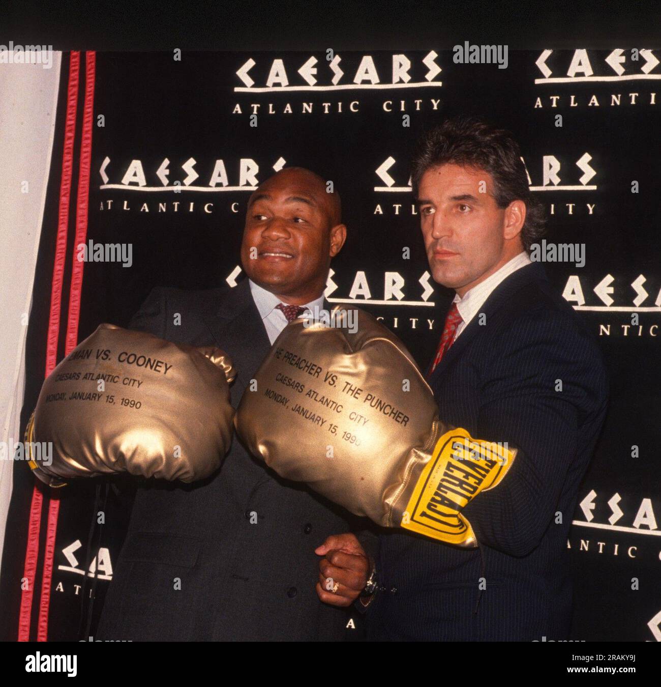 1990 George Foreman Gerry Cooney John Barrett/PHOTOlink Stock Photo - Alamy