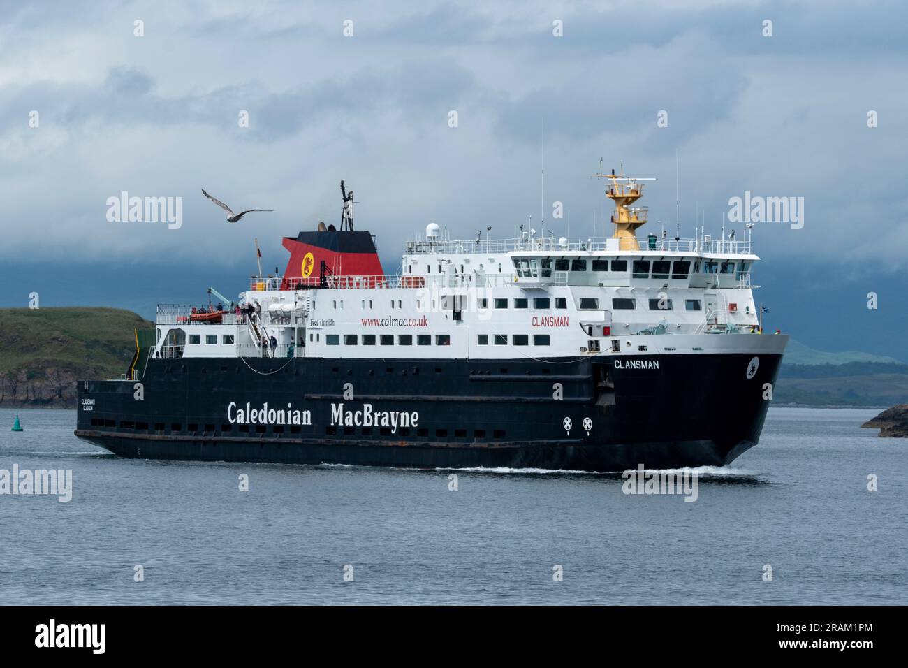 Oban tiree ferry hi-res stock photography and images - Alamy