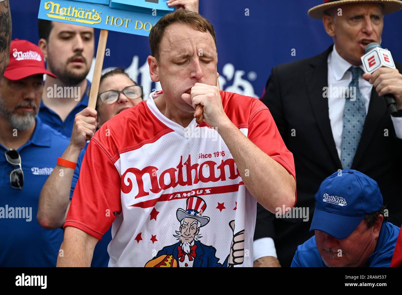 New York, USA. 04th July, 2023. 2022 champion Joey Chestnut competes in ...