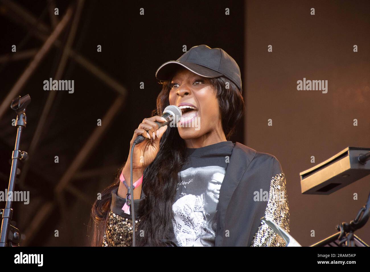 Brighton, East Sussex, UK. 2nd July, 2023. Candi Staton peformed Love ...