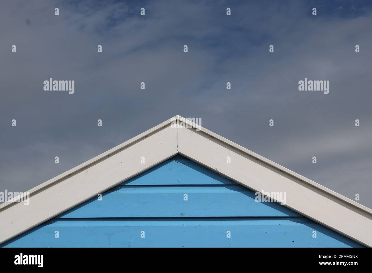 Pitched roof shed hi-res stock photography and images - Alamy