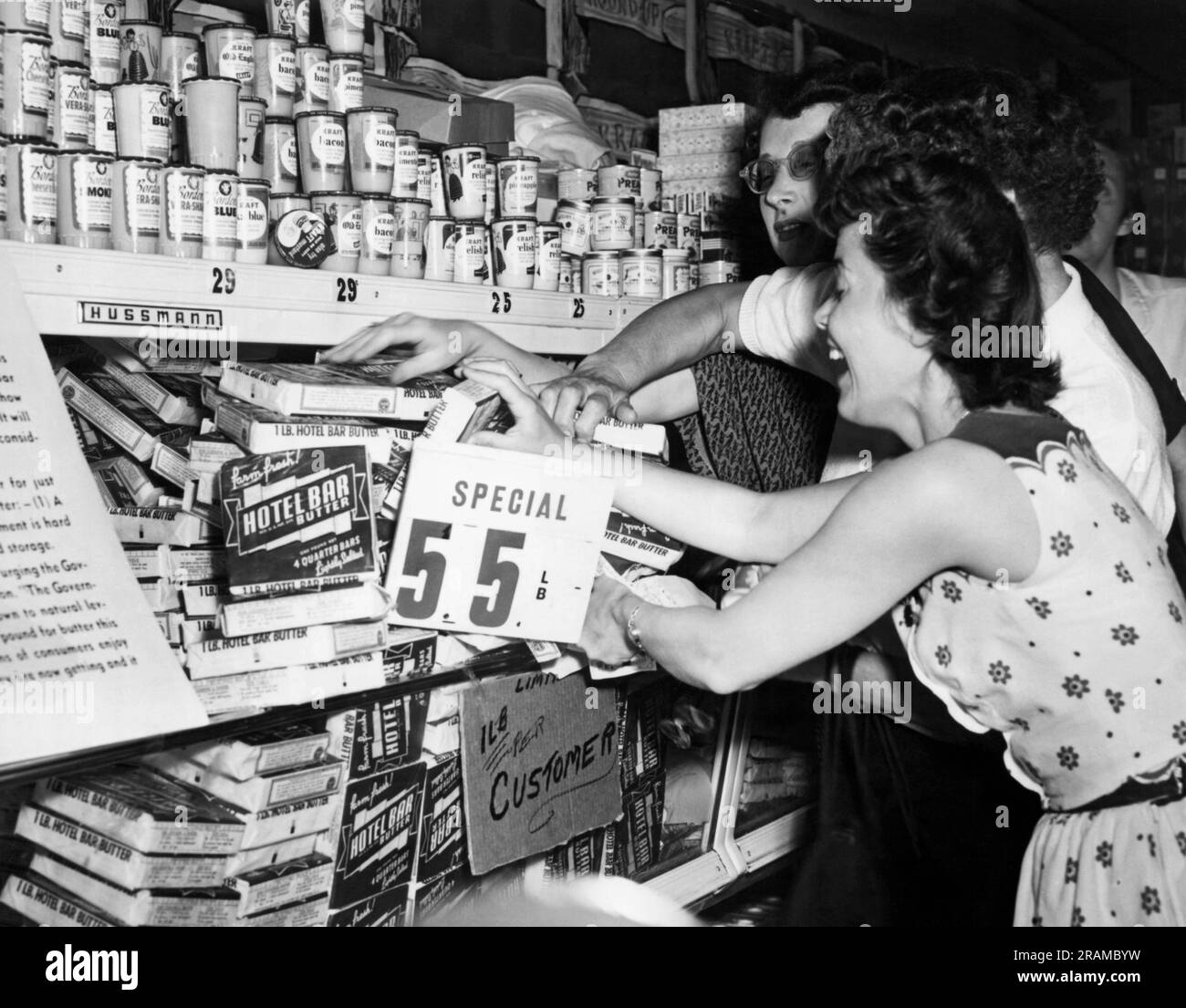 1950s food packaging hi-res stock photography and images - Alamy