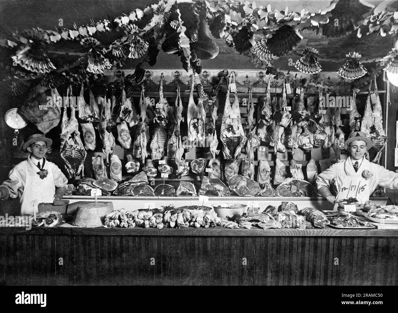 Blue collar workers historical hi-res stock photography and images - Alamy