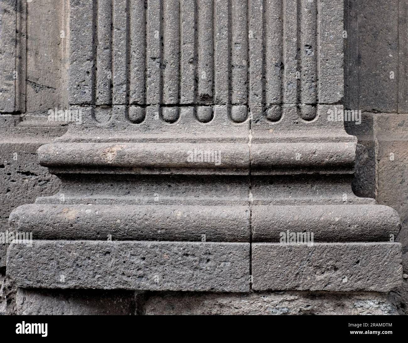 Gothic architecture, partial view of a column Stock Photo - Alamy