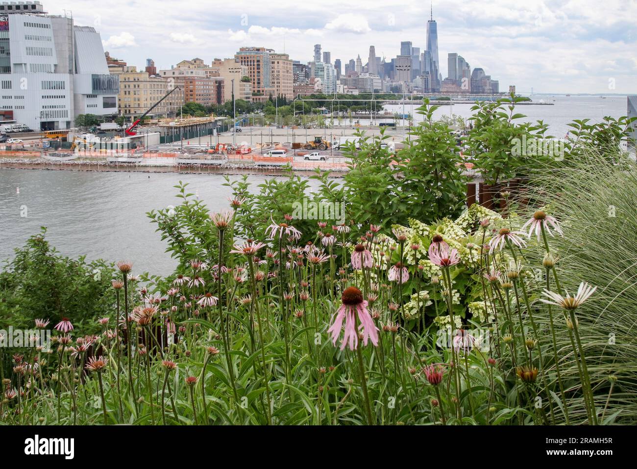 Little Island in Hudson River Park, New York City Stock Photo - Alamy
