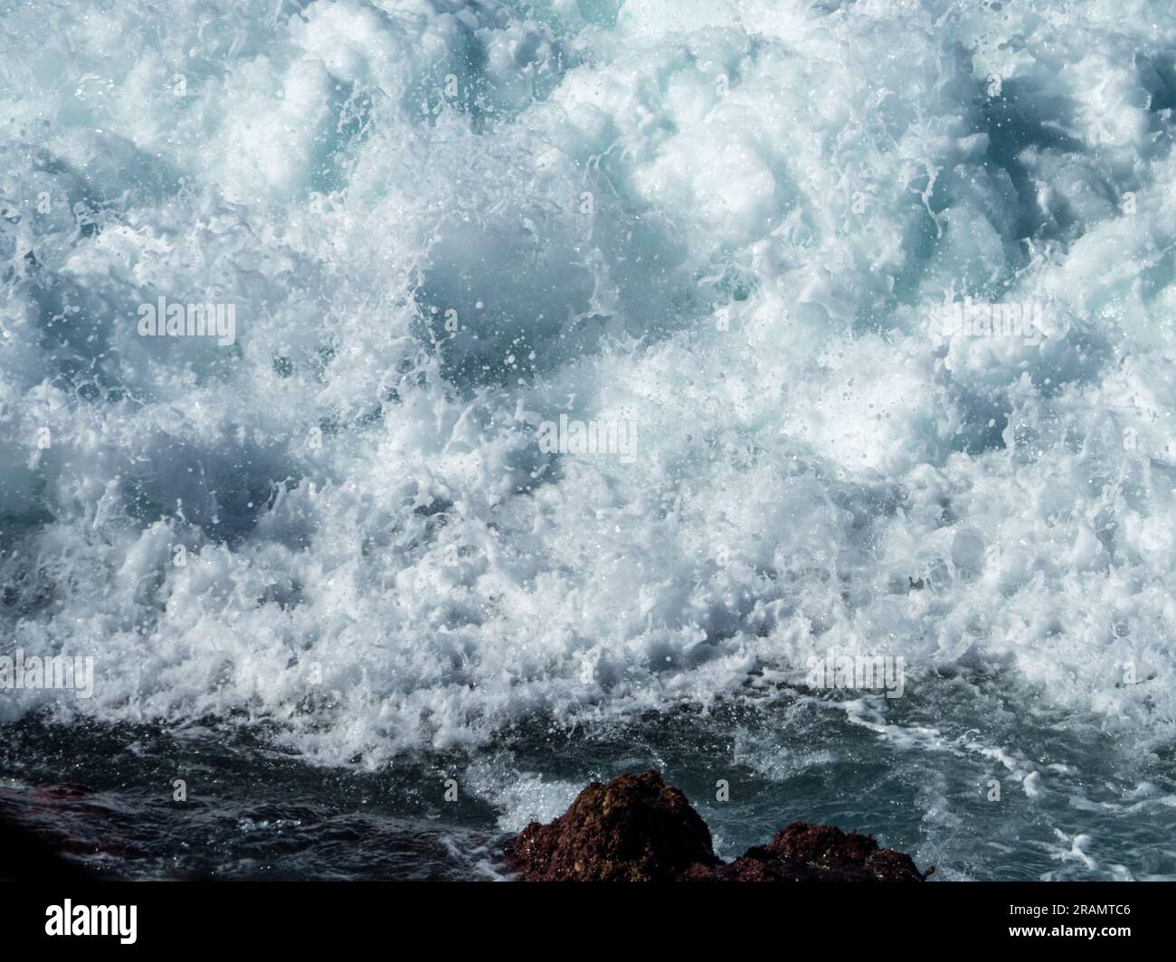 Wild water from waves Stock Photo - Alamy