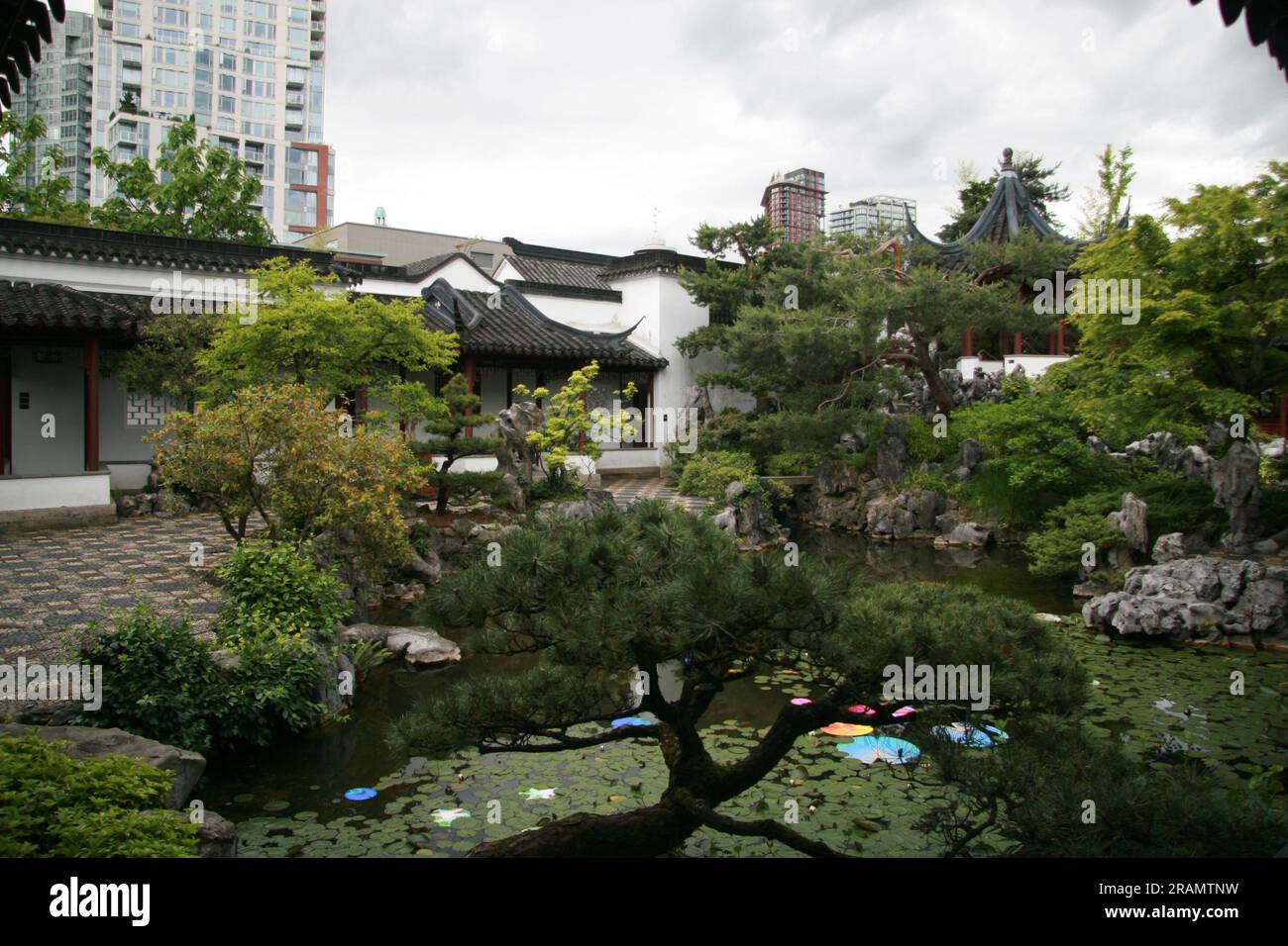 Dr. Sun Yat-Sen Chinese Garden Stock Photo - Alamy
