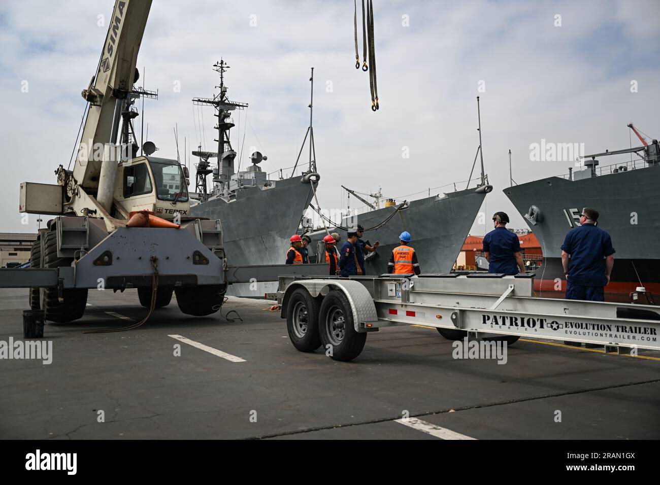 Base naval del callao hi-res stock photography and images - Alamy
