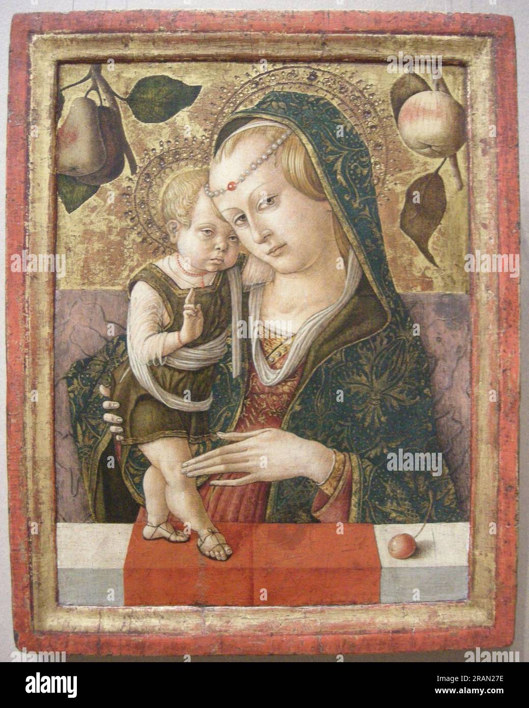 Carlo crivelli madonna hi-res stock photography and images - Alamy