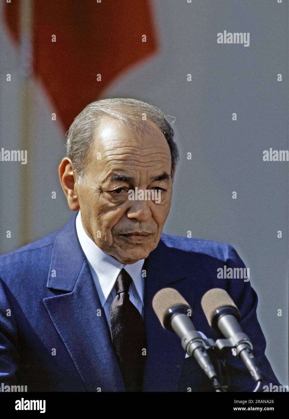 WASHINGTON DC - MARCH 15, 1995 King of Morocco Hassan II listens at the ...