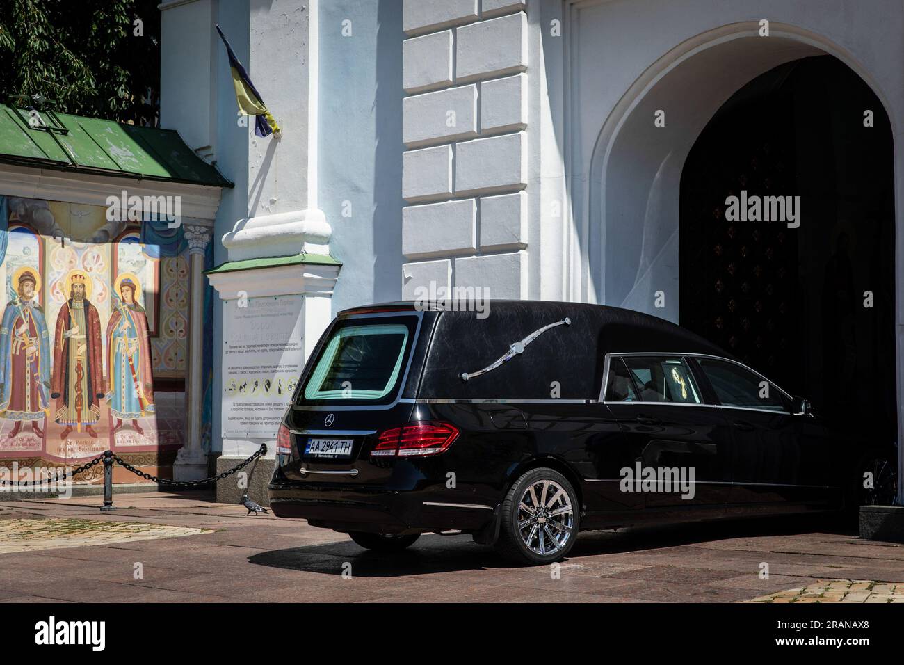 Russian hearse hi-res stock photography and images - Alamy