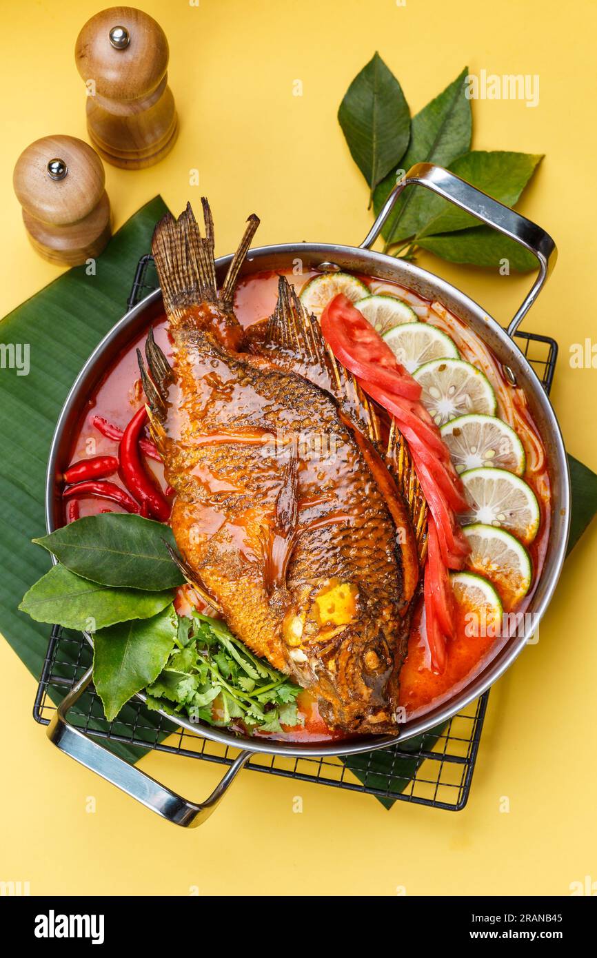 Thai Roast Fish, Thai food style Stock Photo - Alamy