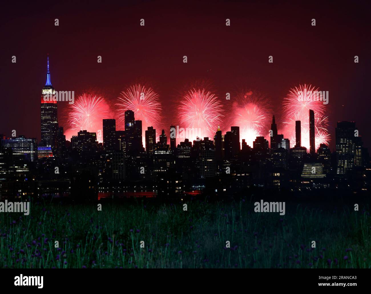2023 macys fireworks hi-res stock photography and images - Alamy