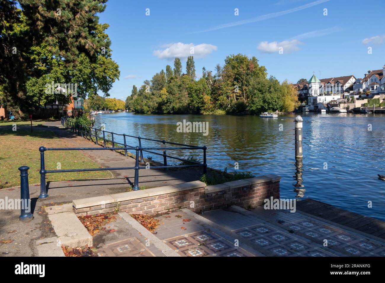 The River Thames at Maidenhead, Berkshire, England, UK Stock Photo - Alamy