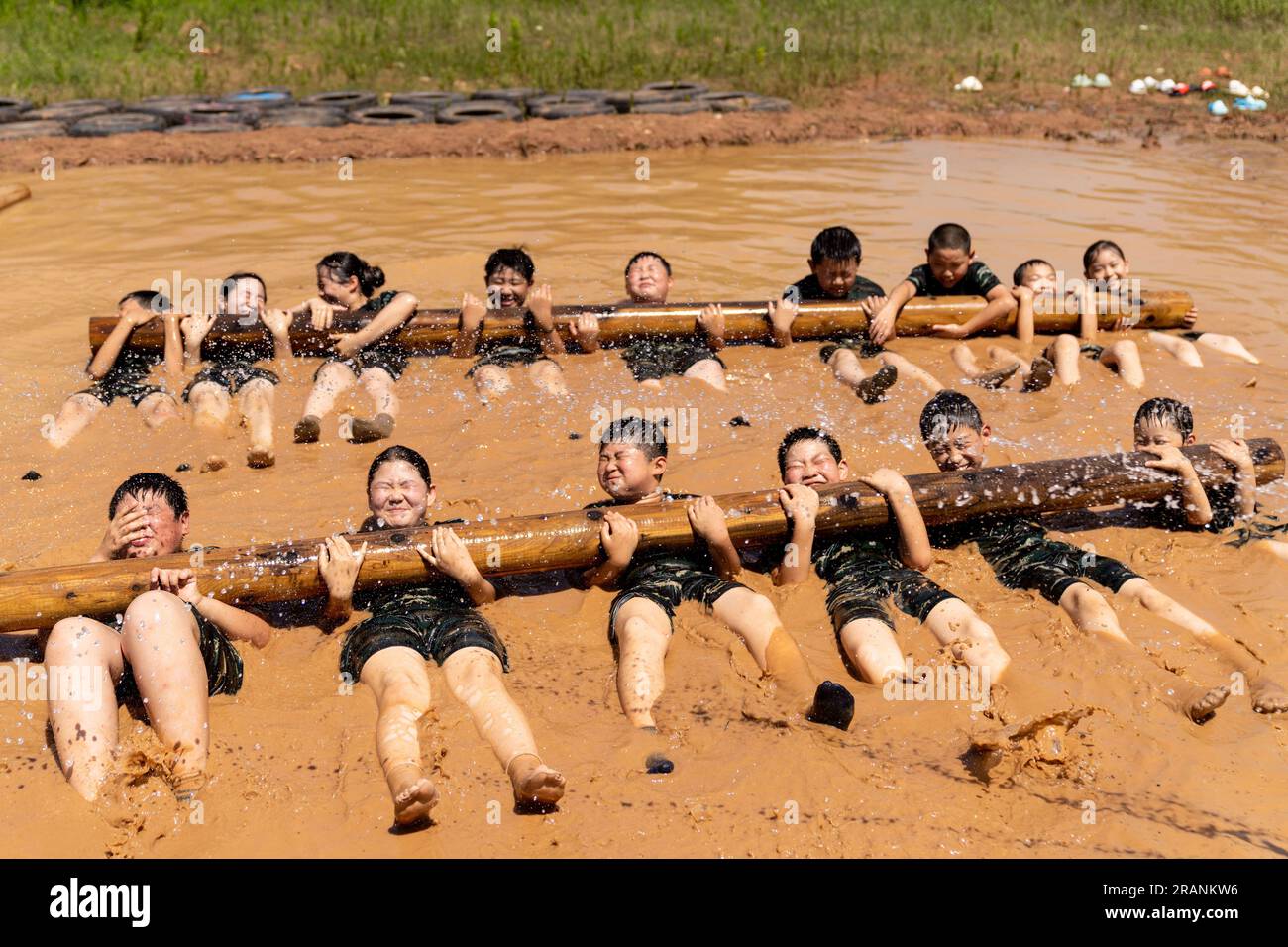 In a quagmire hi-res stock photography and images - Alamy