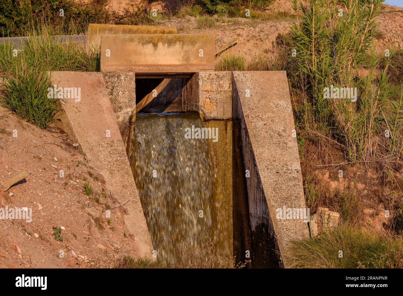 Cascada canal hi-res stock photography and images - Alamy