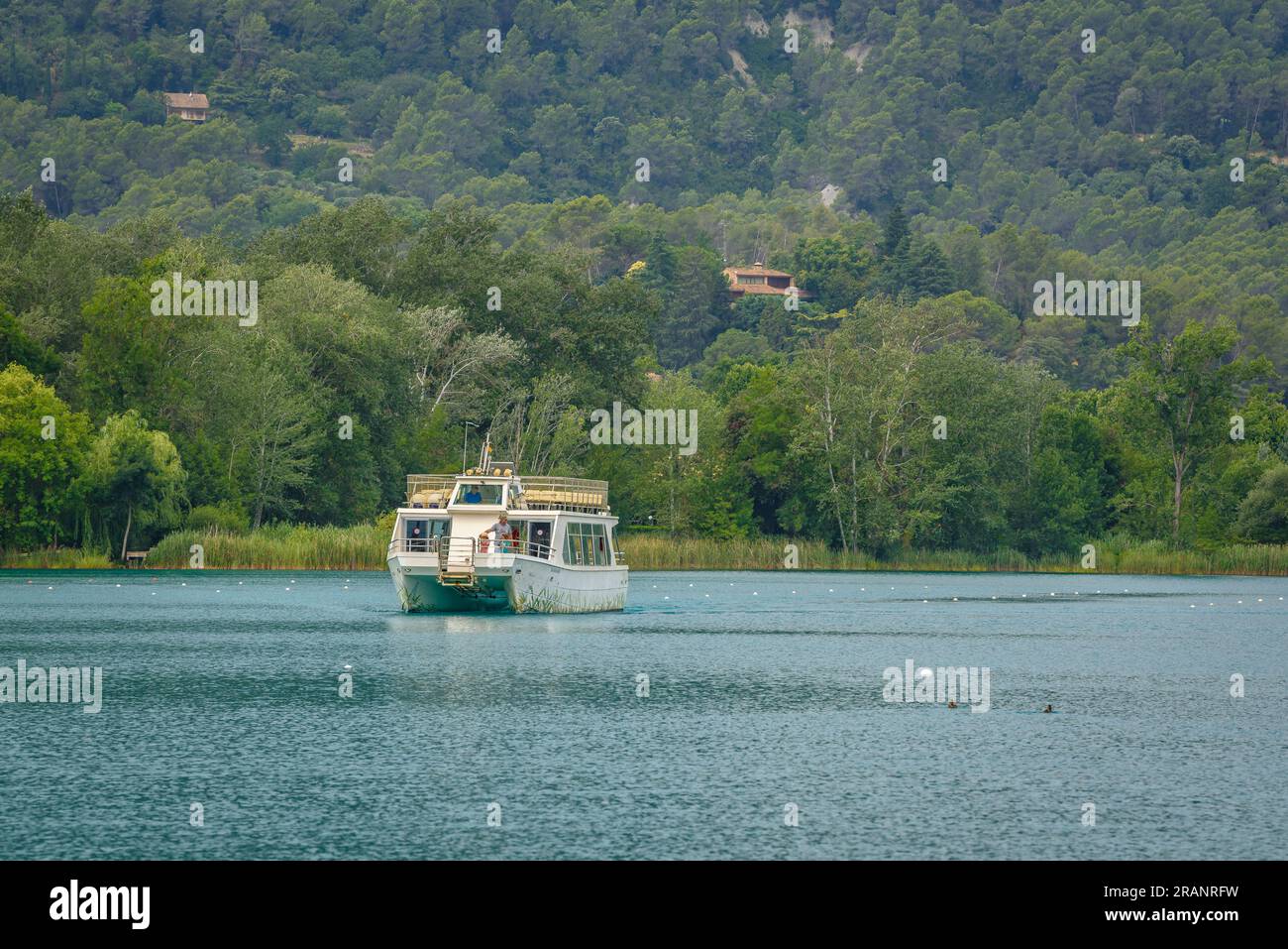 Embarcacion turistica hi-res stock photography and images - Alamy