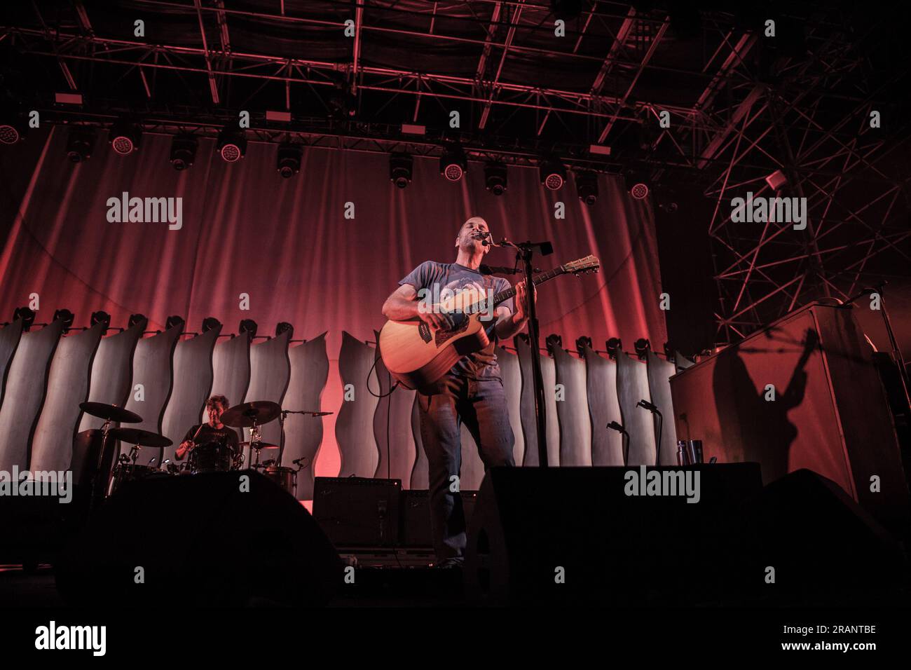 Jack johnson in concert hi-res stock photography and images - Alamy