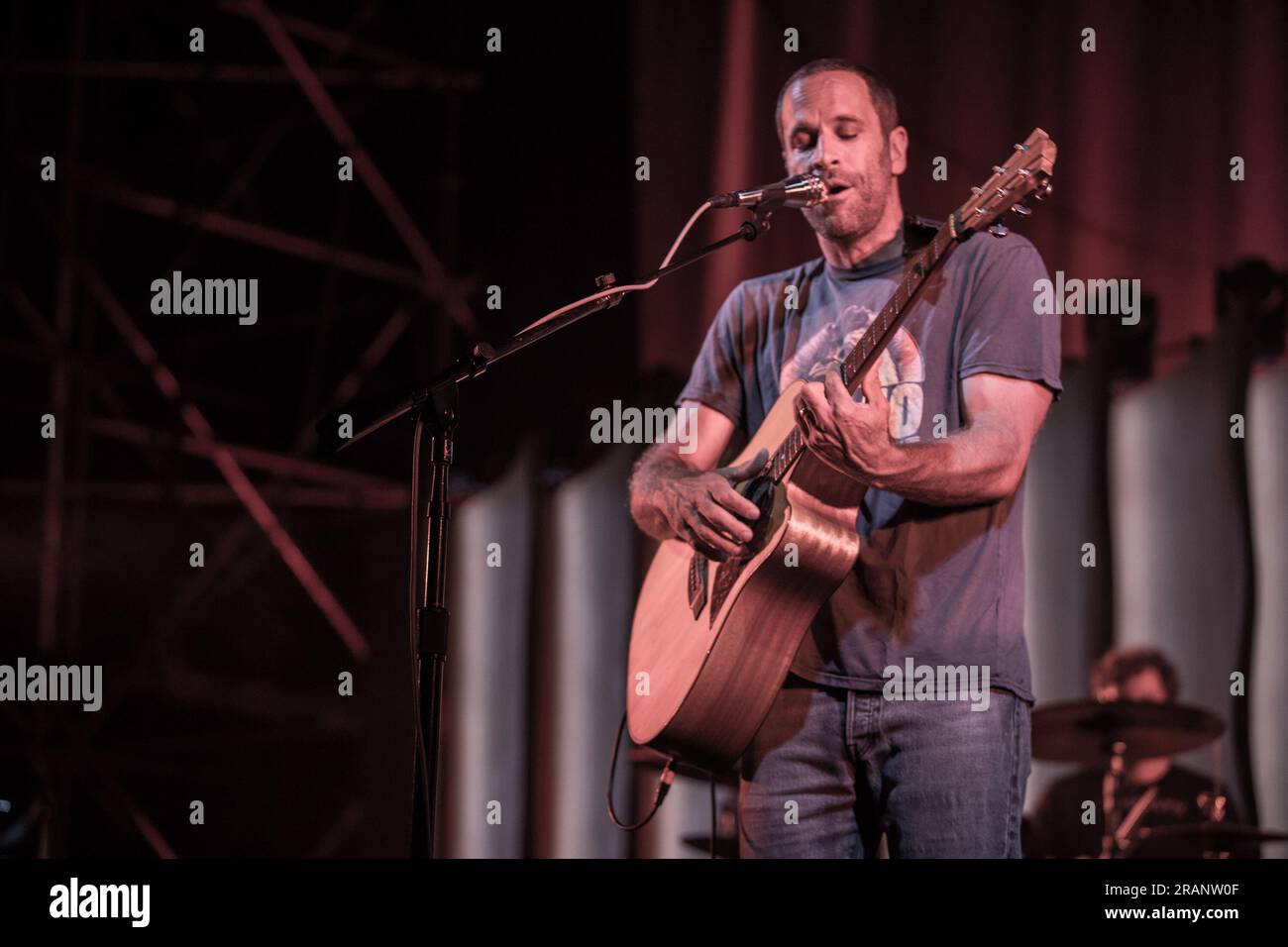 Jack johnson in concert hi-res stock photography and images - Alamy
