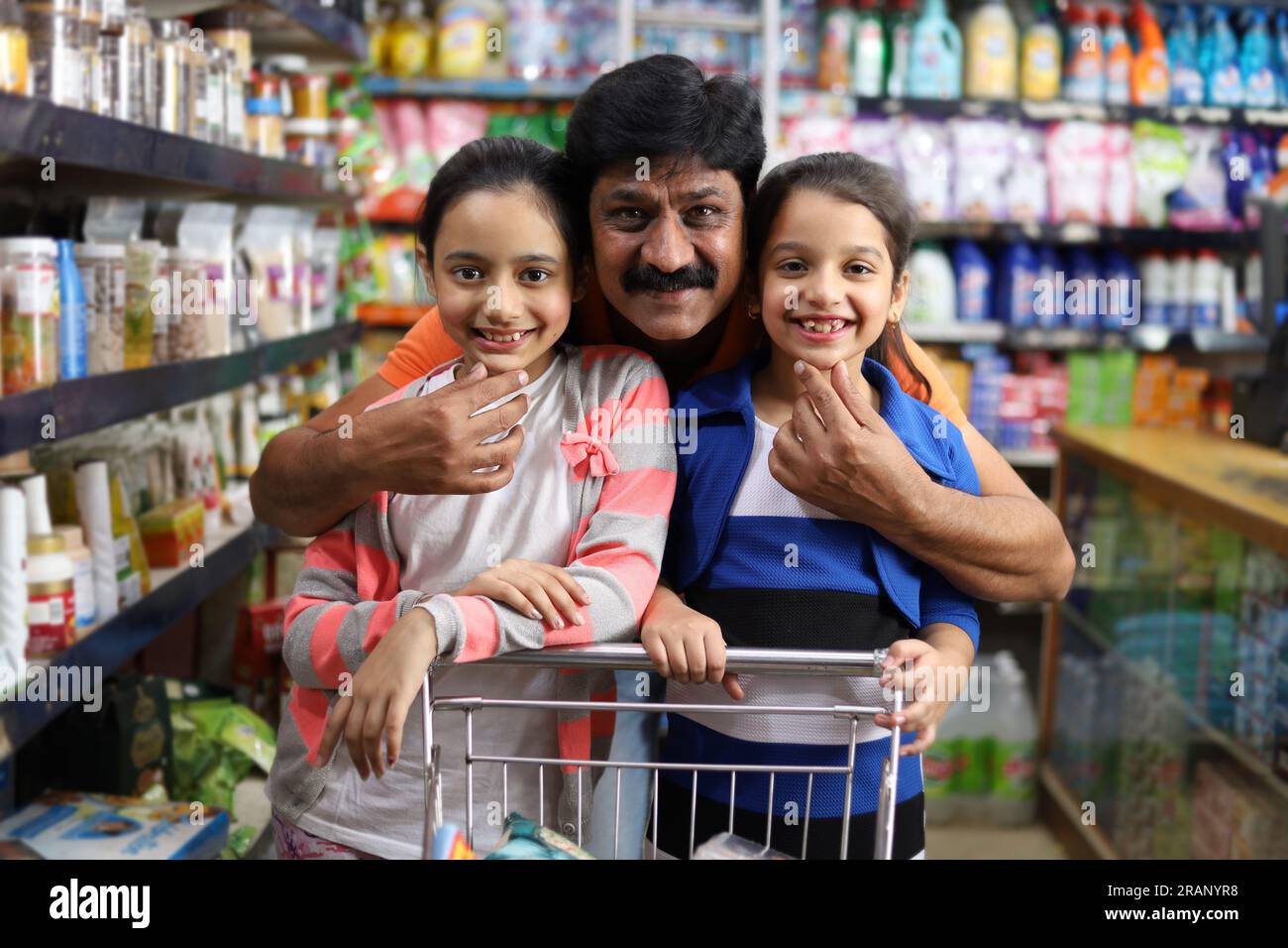 Indian grocery store hi-res stock photography and images - Alamy