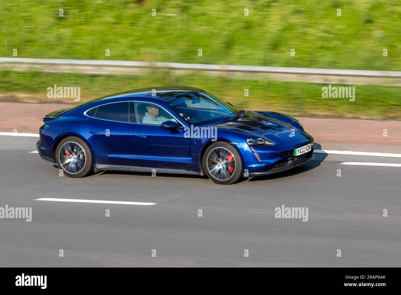 2022 Blue Porsche Taycan 4S 79Kw, 530PS Overboost 79.2Kwh Electric Auto ...