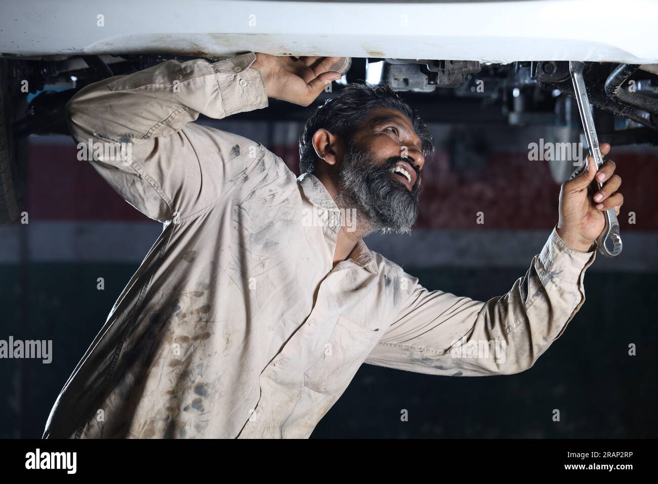Engineer man car hi-res stock photography and images - Alamy