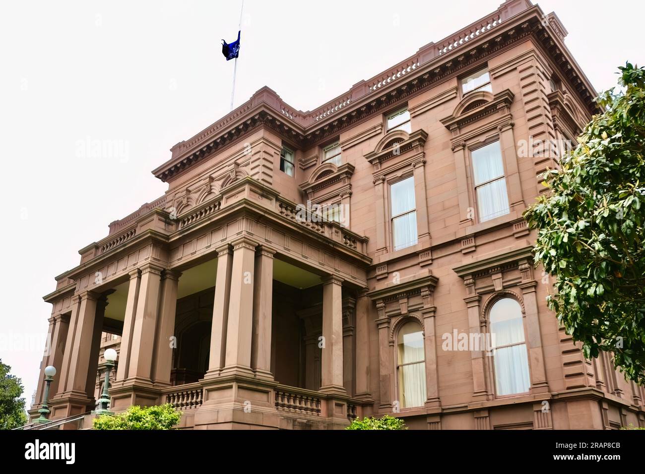 The Pacific-Union Club social club building founded in 1889 1000 ...