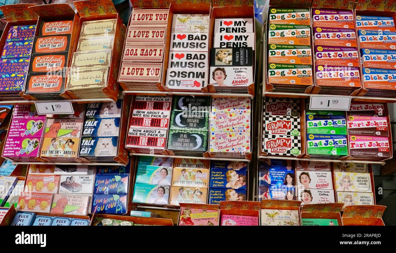 Gum avenue hi-res stock photography and images - Alamy