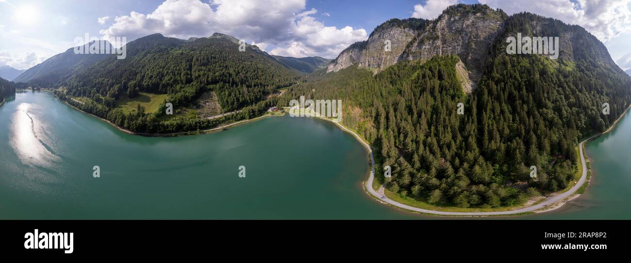 Montriond lake hi-res stock photography and images - Alamy