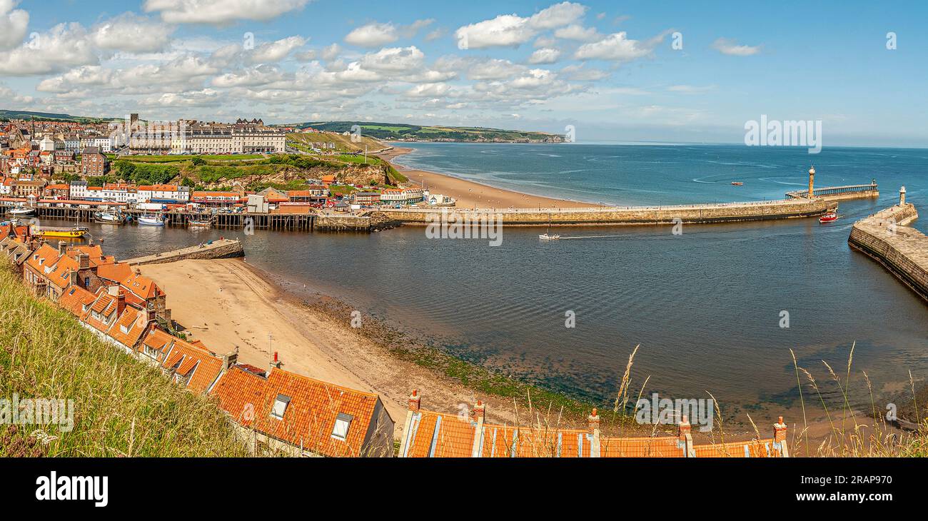 Panoramic view at the harbour entrance at the old town of Whitby ...