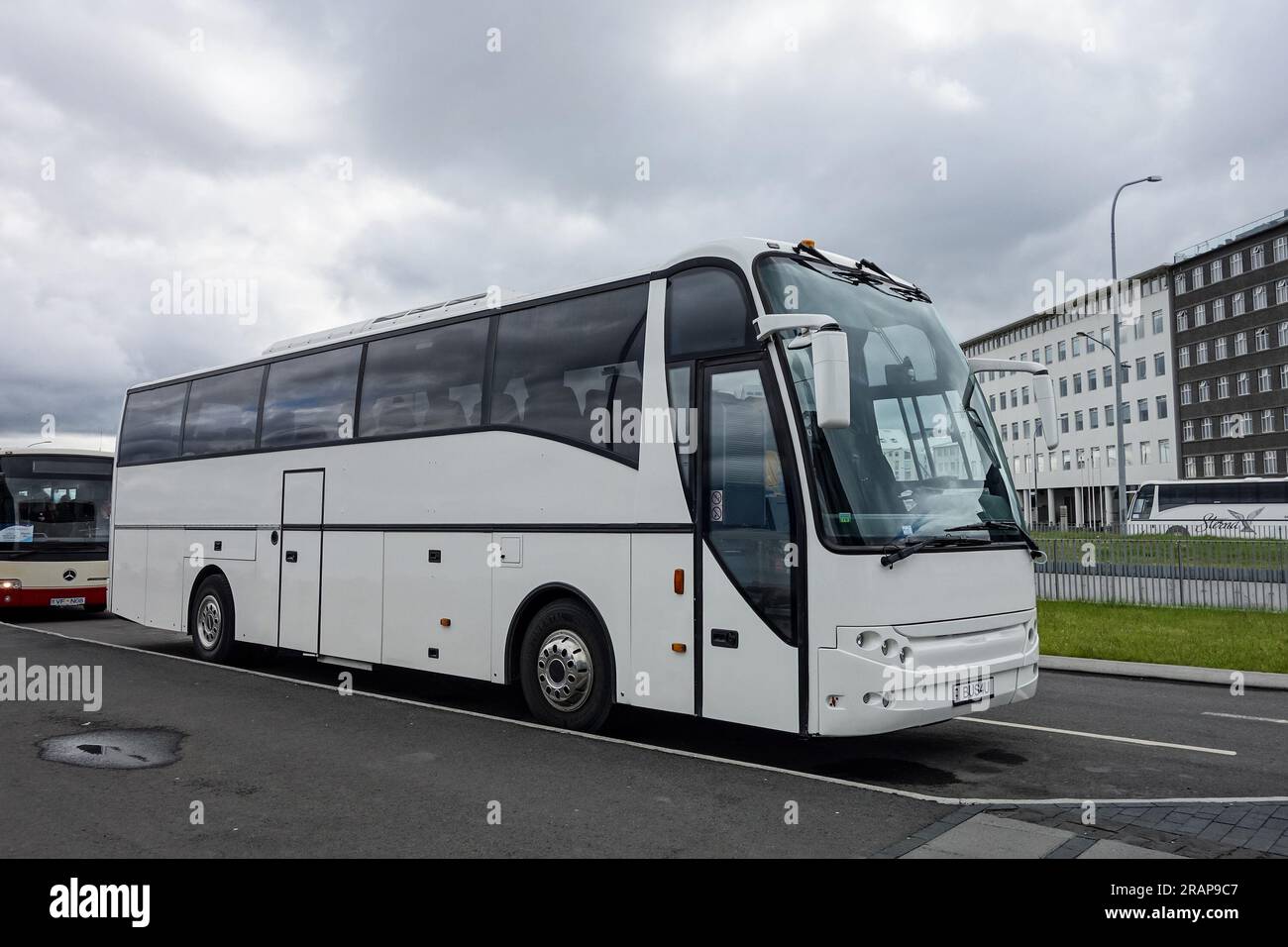 Reykjavik bus tour hi-res stock photography and images - Alamy
