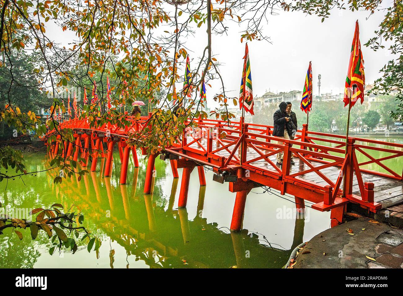 Hanoi's iconic bridge Stock Photo - Alamy