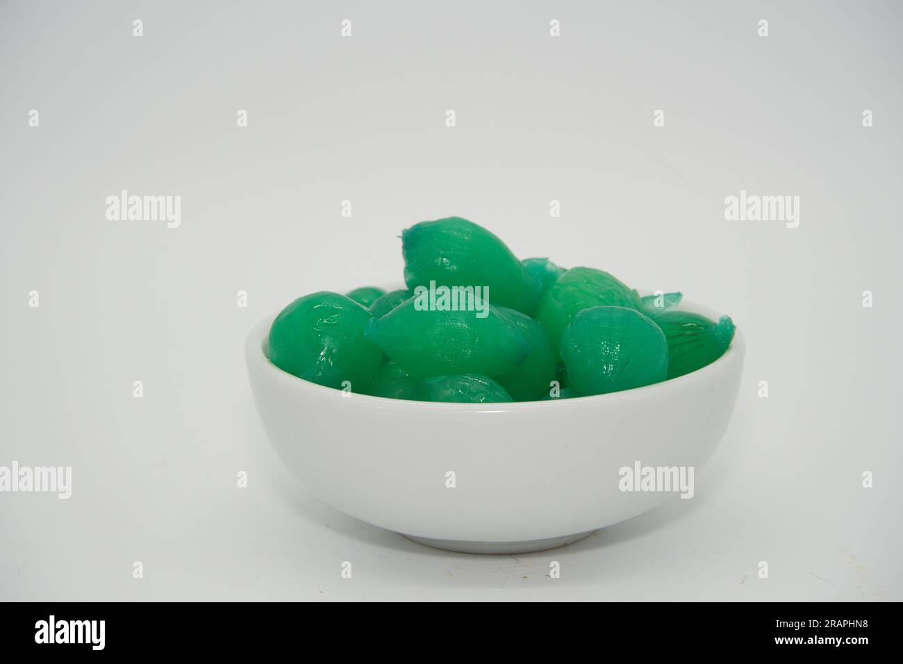 A bowl of Pickled Green Cocktail Onions Stock Photo - Alamy