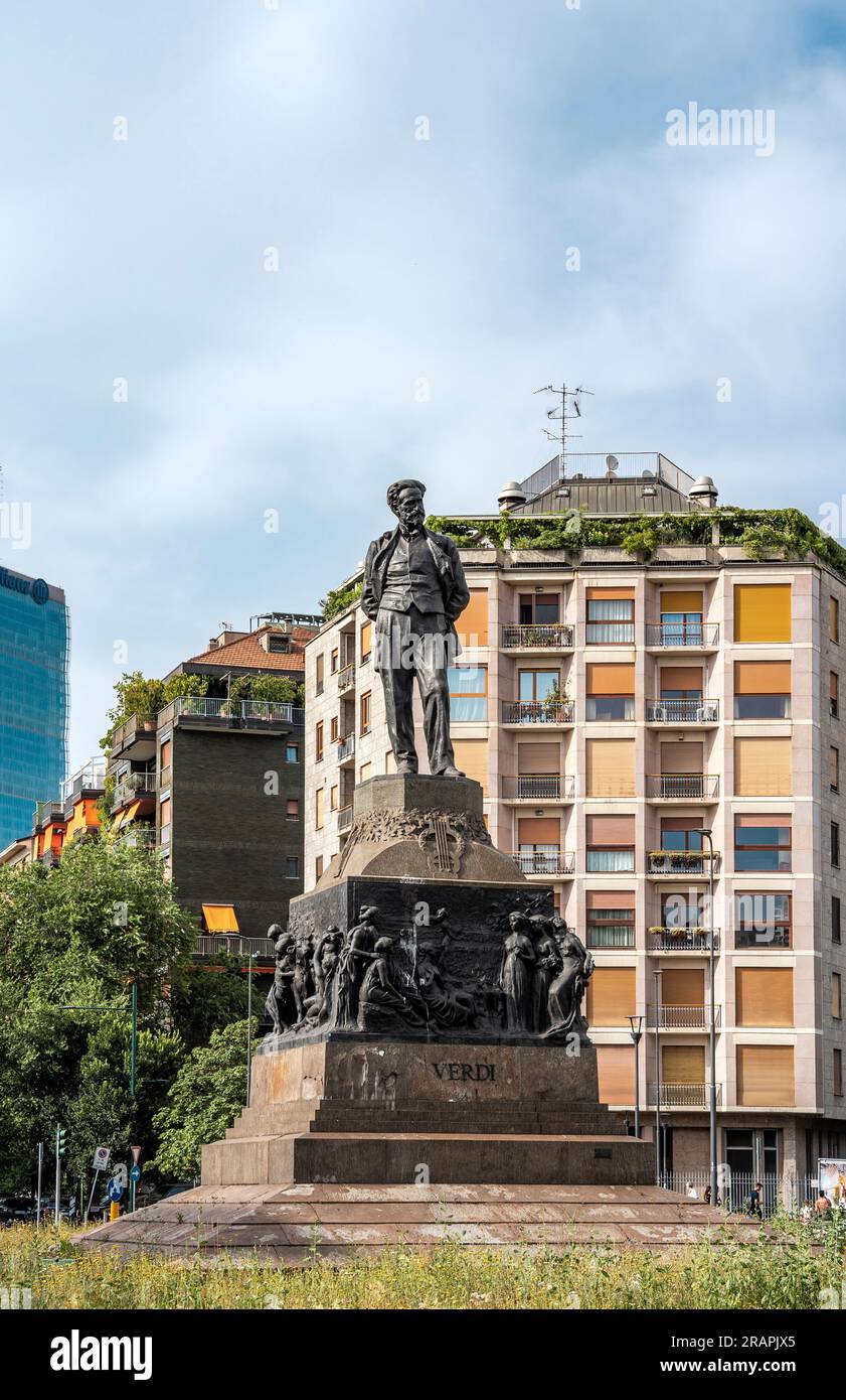 Monument to Italian opera composer Giuseppe Verdi in piazza Buonarroti ...