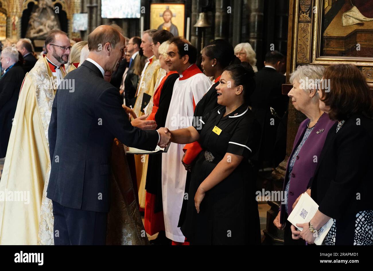 The Duke of Edinburgh speaks to Nurse May Parsons at the NHS ...