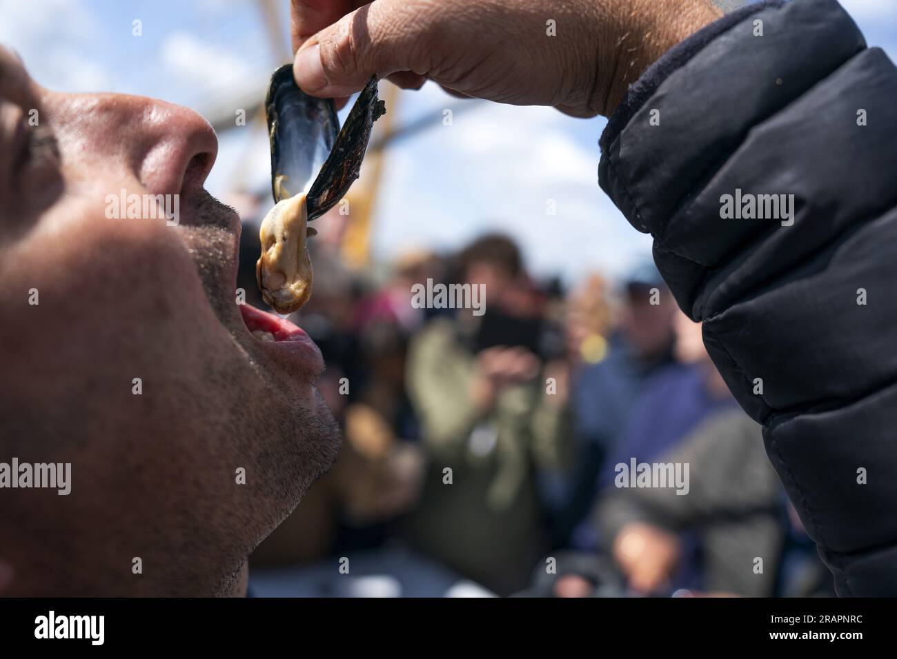 YERSEKE - The mussel season has officially started with the collection ...