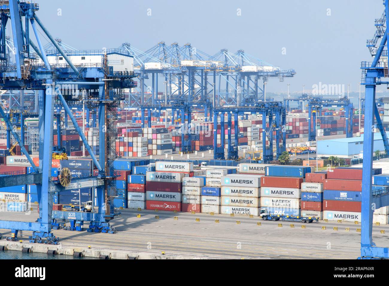 Jeddah, Saudi Arabia - December 21, 2022: Port cranes for loading ...