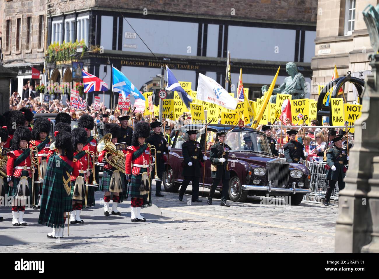 Lord Lyon King of Arms Joseph Morrow arriving at St Giles' Cathedral ...